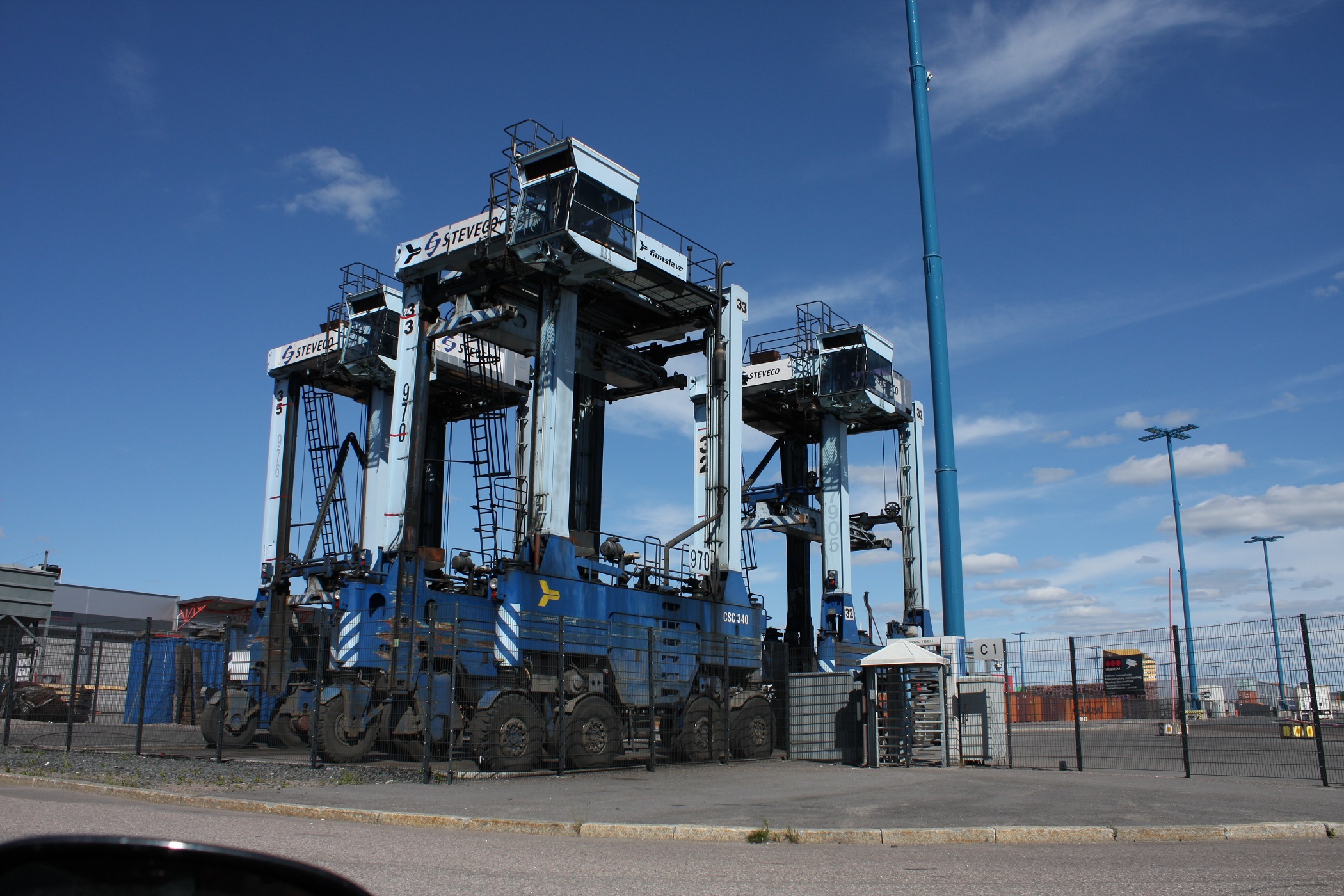 Nosturit Cargo World Finland Oy Nosturit Cargo World Finland Oy